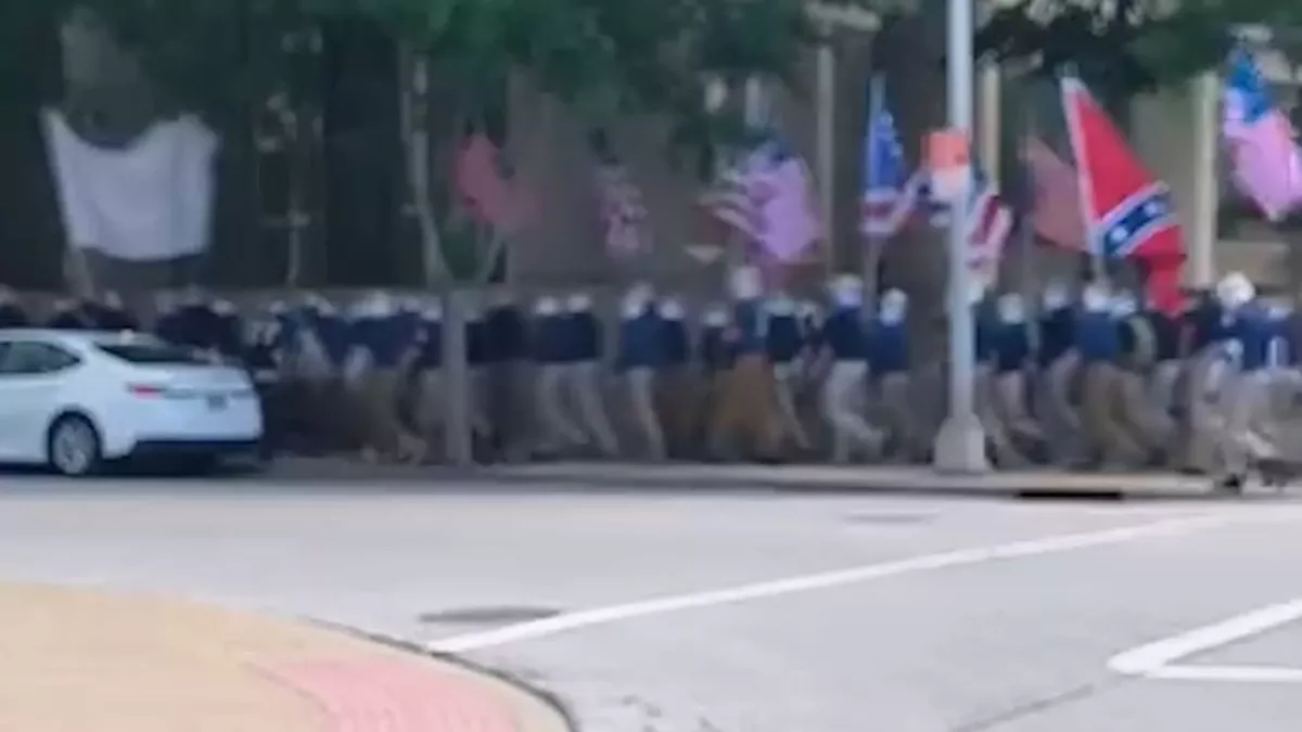 Officials Condemn White Supremacist March In Downtown Louisville During ...