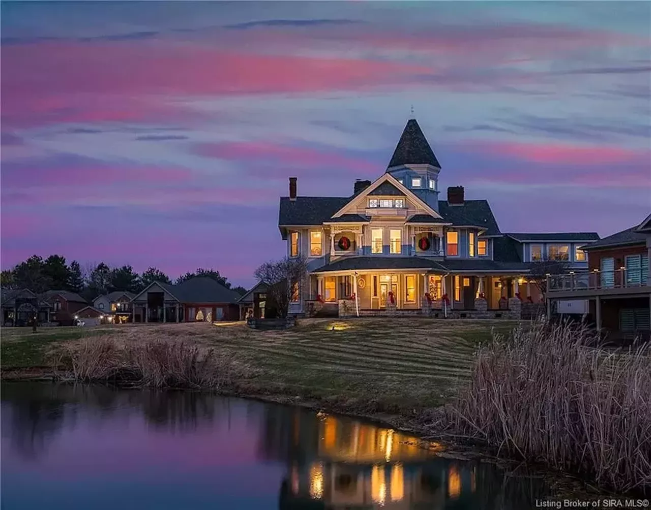 This Historic Queen Anne Mansion In Jeffersonville Towers Over Its New ...